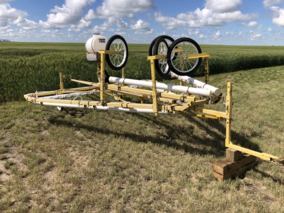 VOGEL'S 40FT WICK SPRAYER BAR in Francis, Saskatchewan, Canada