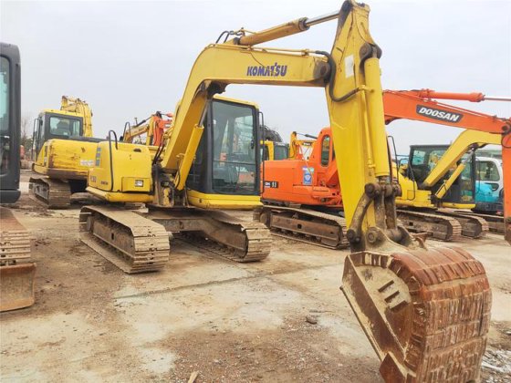 Komatsu PC80 Excavators in China
