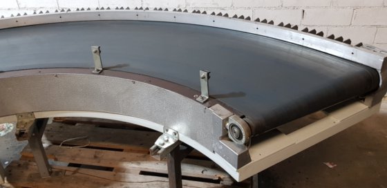Transnorm belt curve conveyor left 90°-750-550-IR900 in Würzburg, Germany