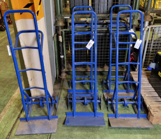 5x Blue stair climber cylinder trolleys (missing wheels) in Skegness ...