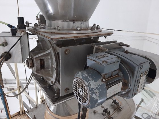 Nu-Con Rotary Valve (Packing Hopper) in Singapore