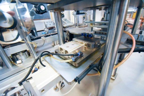 Linear Injection Automatic Powder Machine (Side Injector - 3AL) Woojung ...