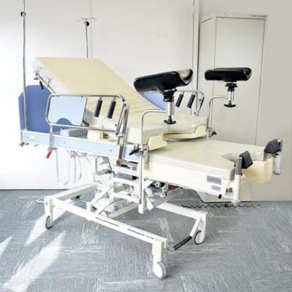 LINAK OPTIMA PLUS ELECTRIC DELIVERY BED in Montreuil, France
