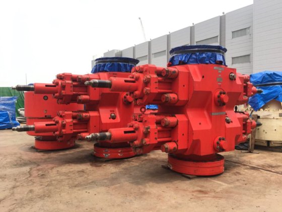 CAMERON 18-3/4″ 15K CAMERON TL BOP STACK in Singapore