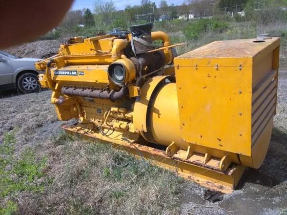 CAT D348 in Northeastern United States, USA