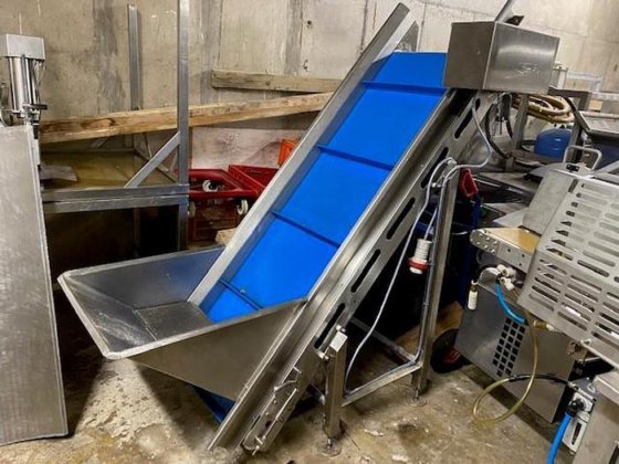 Frozen Block Incline Conveyor in Loughrea, Galway, Ireland