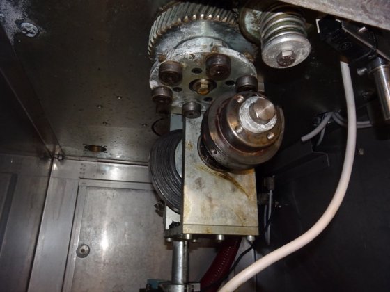 AUTOMATIC CORKING MACHINE GAI MOD. 4140 in Canelli, Italy