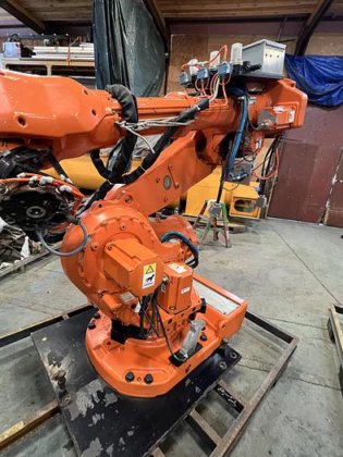 ABB IRB 6600 Industrial Robot, robotic arm 275 lbs. capacity, 3200 mm ...