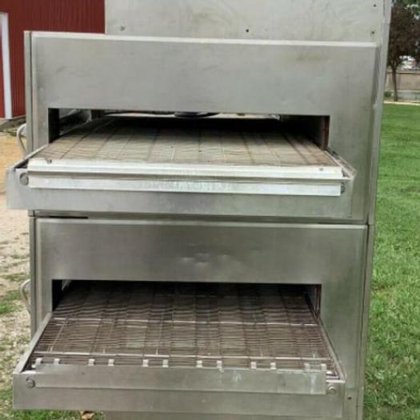 Middleby Marshall PS360 Double Conveyor Pizza Oven in Grand Rapids, MI, USA