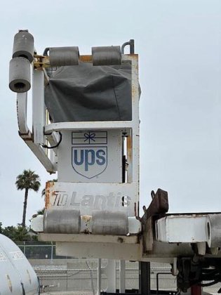 TLD/Lantis Model 929 Aicraft Cargo Loader in Long Beach, CA, USA