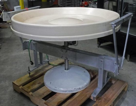MOTORIZED LAZY SUSAN ROTATING WORKSTATION in Burns, TN, USA