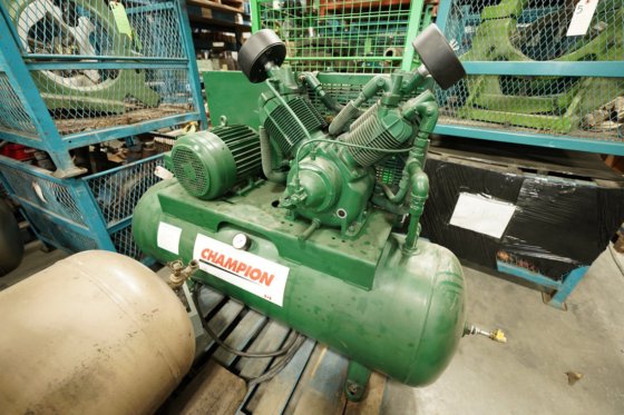Champion 80 Gallon 7.5 HP Air Compressor in Edmonton, Alberta, Canada