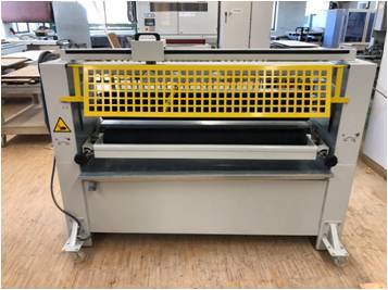 2018 Joos glue application machine LAM S2R 1300 MWR in Ehingen, Baden ...
