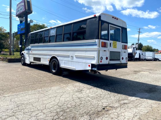 2008 Freightliner B2 Bus in East Palestine, OH, USA
