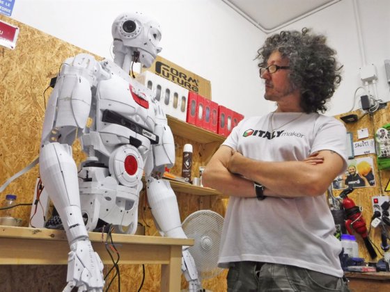 INMOOV robot complete and in working order! in Milan, Lombardy, Italy