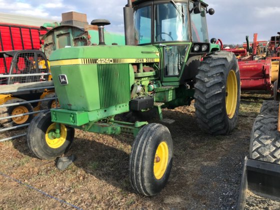 John Deere 4240: Prices, Specs, and Trends