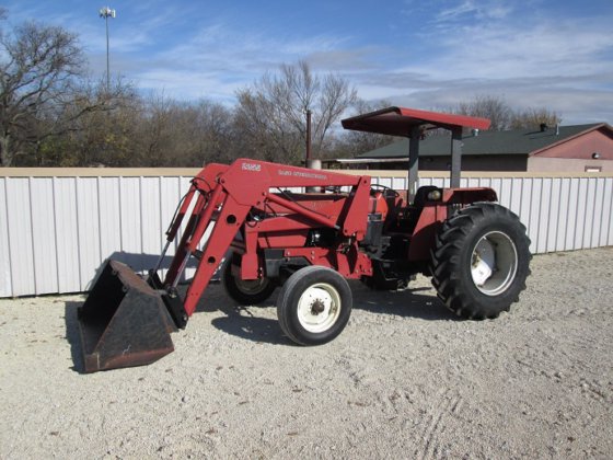 Case IH 685: Prices, Specs, and Trends