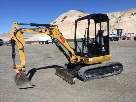 Caterpillar 302.7D CR: Prices, Specs, and Trends