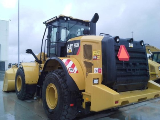Caterpillar 962M: Prices, Specs, and Trends