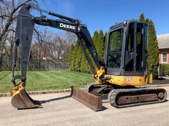 John Deere 35D: Prices, Specs, and Trends