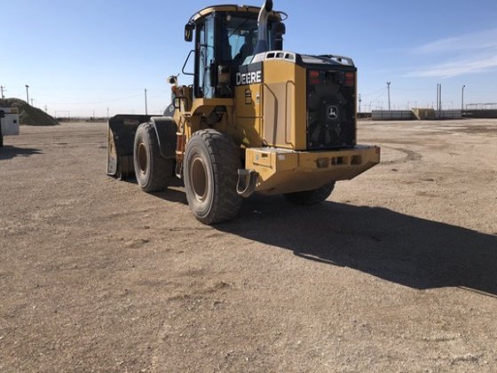 John Deere 624K: Prices, Specs, and Trends