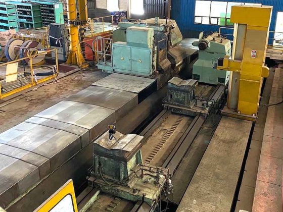 2006 Pomini HD-425-2-7L Roll Grinder, 2,200mm dia x 11M length, in ...