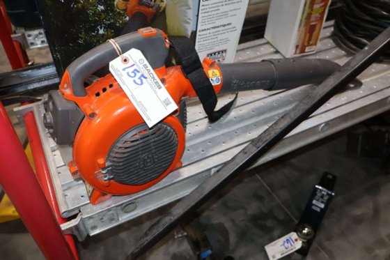 Husqvarna gas leaf blower with leaf bagging system in Raymond, IA, USA