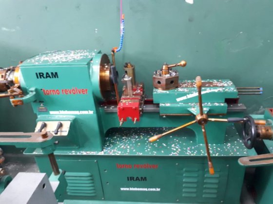 Iram revolver lathe 4″ in São Paulo, Brazil