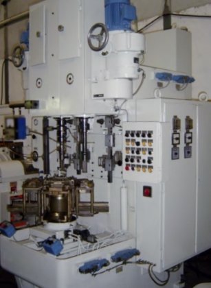VERTICAL HONING MACHINE NAGEL 2 VS 6-30 in São Paulo, Brazil