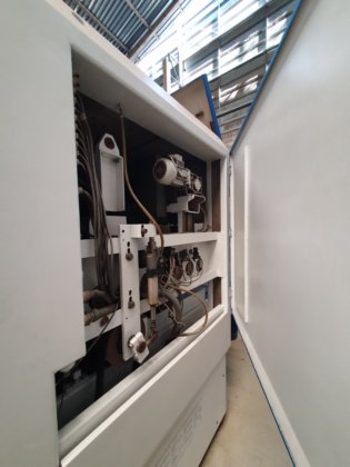 DEBURRING MACHINE WEBER TT-1P(6)-1100 in São Paulo, Brazil