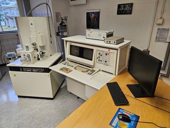 2003 HITACHI S-4500 , Scanning electron microscope in Europe