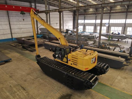 2022 Amphibious Buggy Floating Excavator Marsh Buggy in Qingdao, China