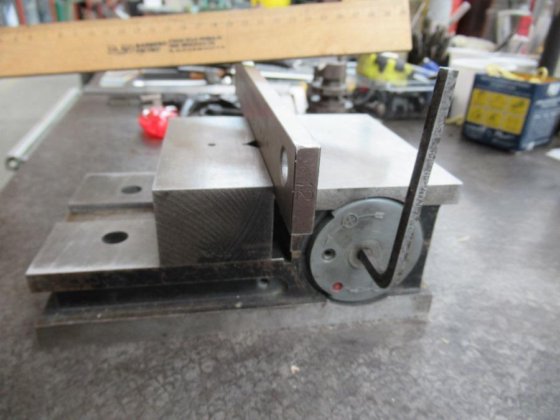 ECLIPSE 927 MORSA MAGNETICA Surface grinder vice in Collegno, Italy