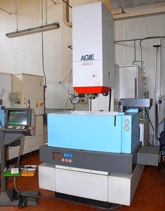 Die sinking EDM AGIE - Mod. Compact 3 - CE mark in Melzo, Italy