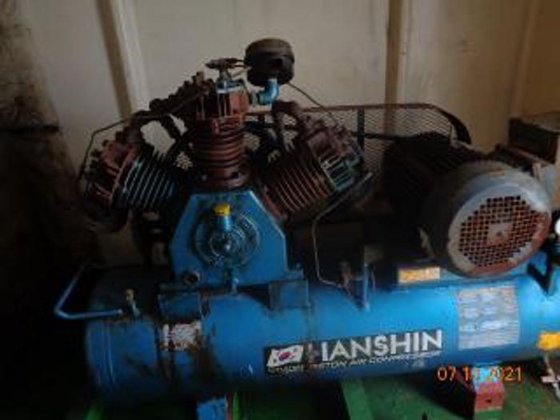 HANSHIN NH-20 DECK AIR COMPRESSOR in India