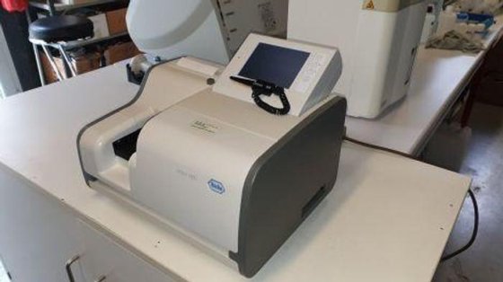 ROCHE Cobas Urisys 1800 /U411 in France