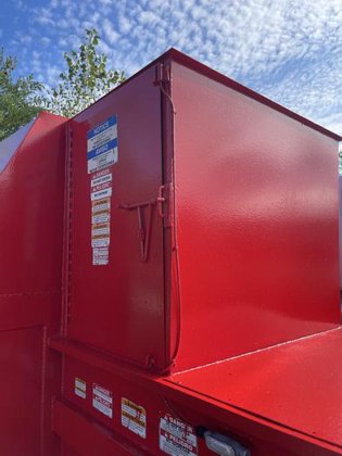 20 yard Custom PTR Self-Contained Compactor Fully Operational in East ...