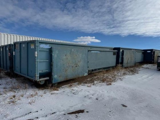 OPEN TOP ROLL-OFF CONTAINER in Midwestern United States, USA