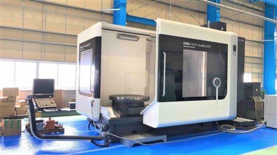 DMG MORI DMU-125P duoBLOCK 49.2"X #3840 in Deer Park, NY, USA