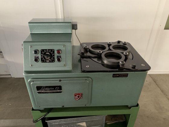 SURFACE LAPPING MACHINE LAPMASTER TYPE 12 in Biel/Bienne, Switzerland