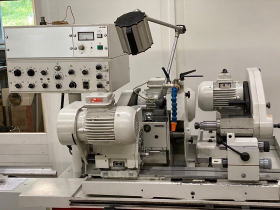 CYLINDRICAL GRINDING MACHINE STUDER S-20-2 in Biel/Bienne, Switzerland