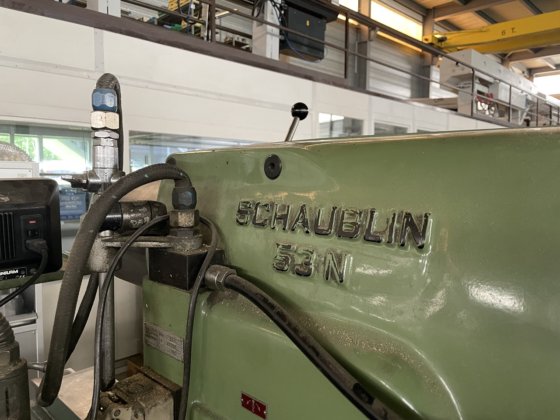 UNIVERSAL MILLING MACHINE “SCHAUBLIN” 53N in Biel/Bienne, Bern, Switzerland