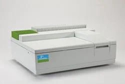 UV-Vis Spectrophotometer | Perkin Elmer Lambda 35 with laptop and UV ...