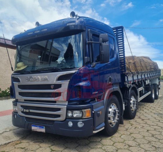 Scania P310 8x2 2013 in São Paulo, Brazil