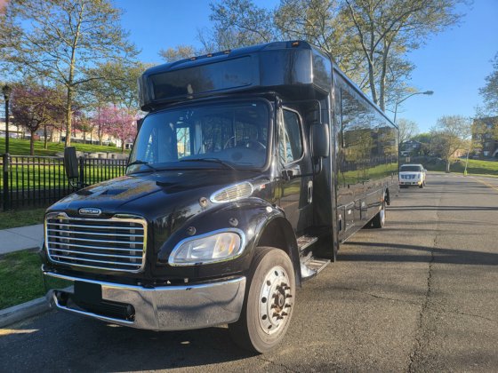 2015 Freightliner S2 Glaval Shuttle Bus in New Jersey, USA
