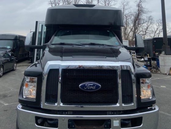 2016 Ford F650 Shuttle Bus in New York, USA