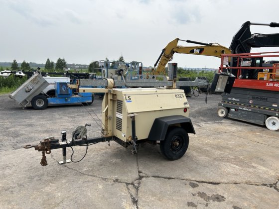 6KW Doosan LS Light Tower generator in L'Assomption, Quebec, Canada