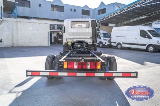 2022 Maxus C35 Chasis Cabina in Santiago, Chile