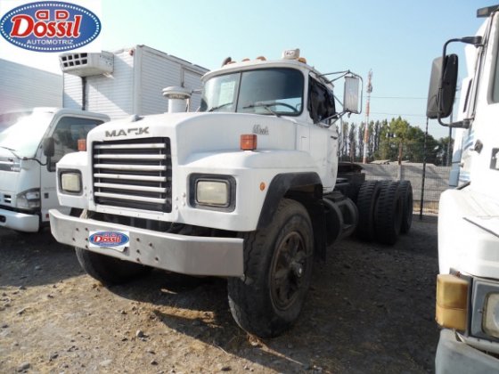 Usado 2002 Mack RD 688 SX Tracto Camión 6x4 en Santiago, Chile