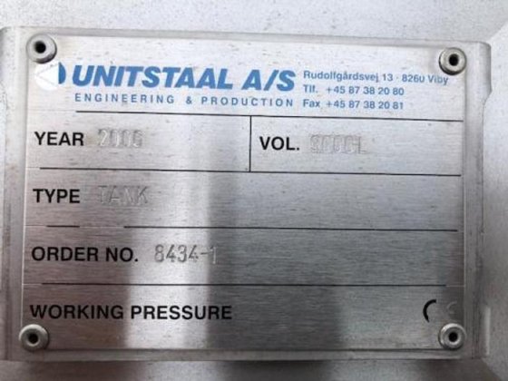 9000 liter stainless steel tanks with agitator in Harndrup, Denmark